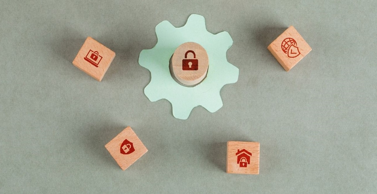 What is E-Safety - Khan Education